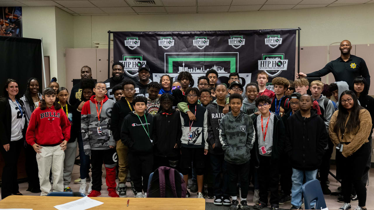 Watch: Raiders support Las Vegas students in Hip Hop Class
