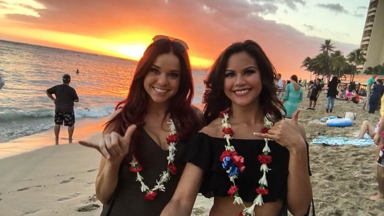 Raiderette Brandi in Hawaii