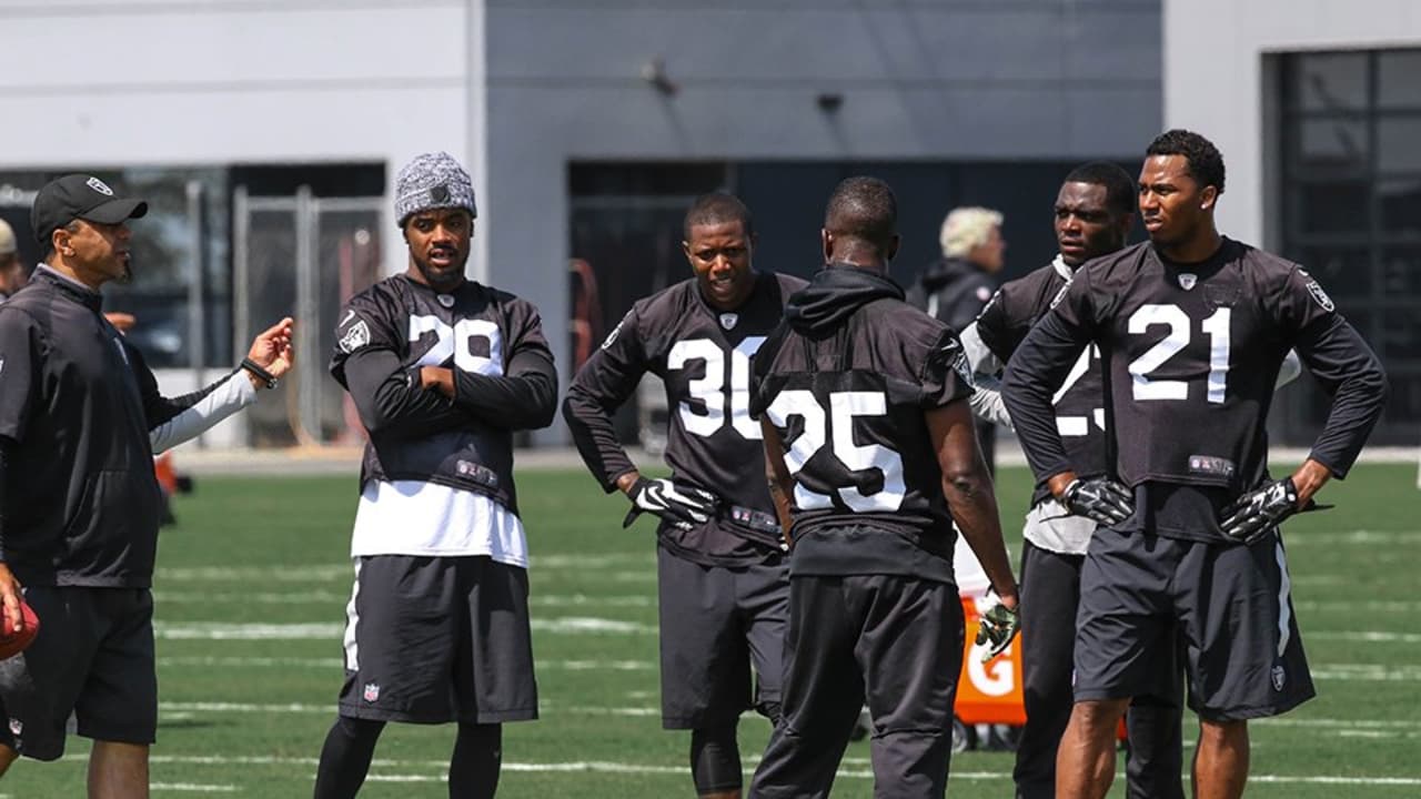 Raiders Kick Off Week 3 of the Offeseason Workout Program