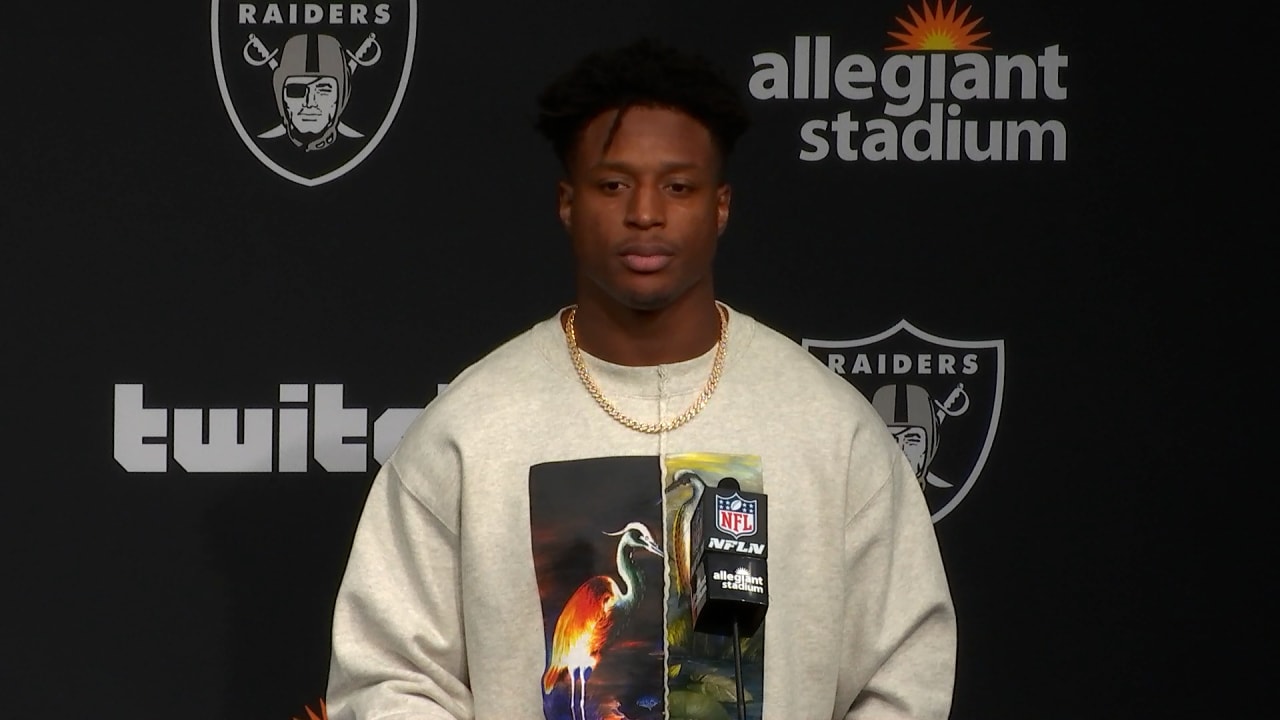 Kenyan Drake on Derek Carr: 'There's not a throw he can't make'