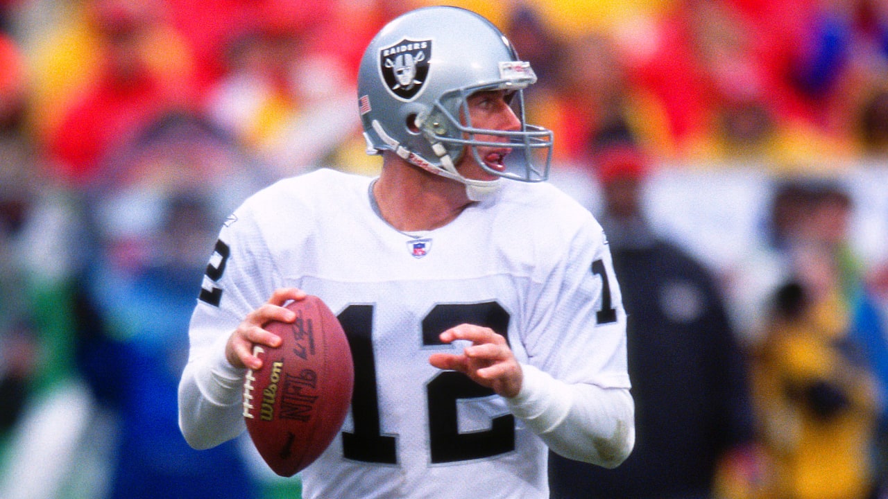 Free Agency Flashback: Rich Gannon wins 2002 NFL MVP in the Silver and ...