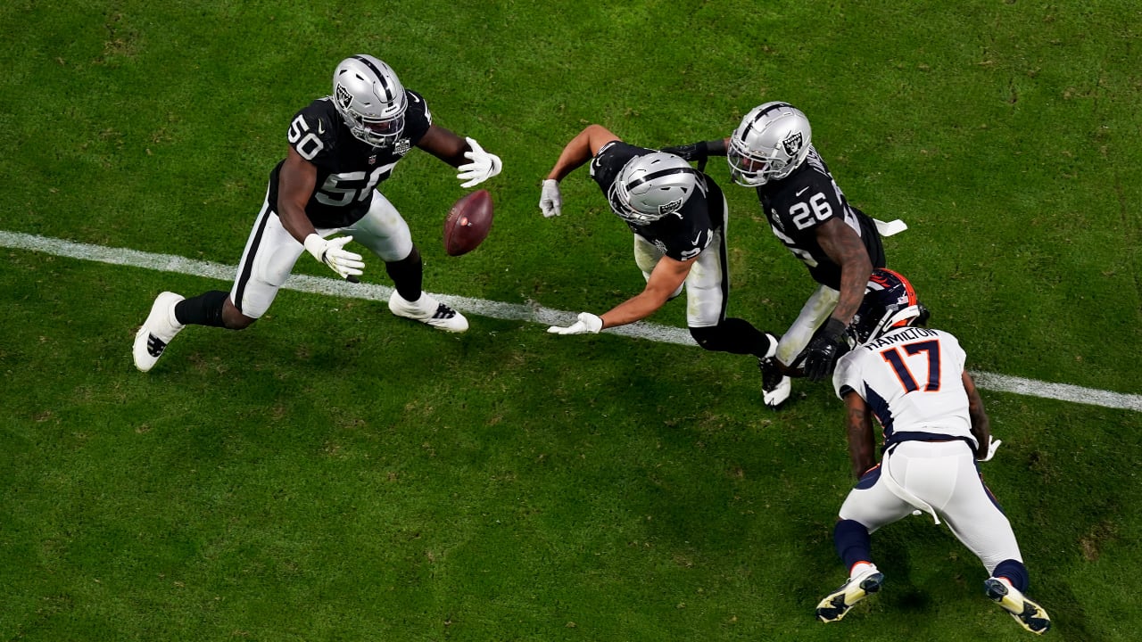 Nevin Lawson strips DaeSean Hamilton and forces the fourth turnover of ...