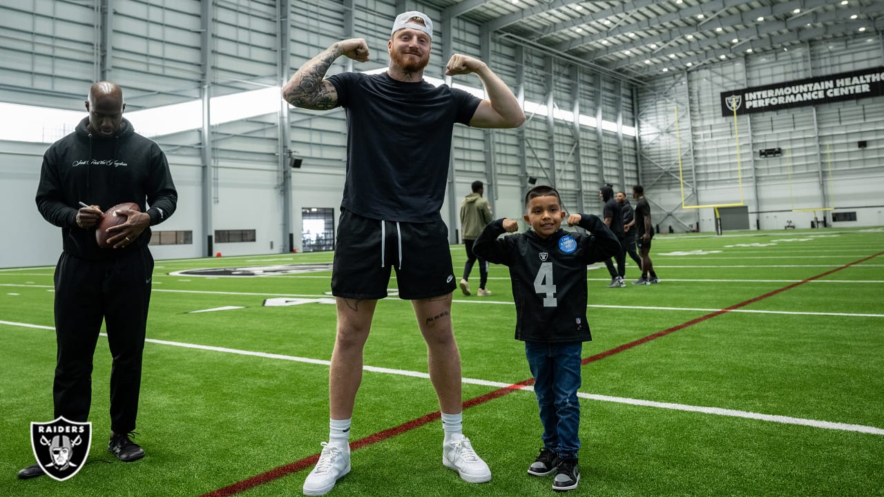 Photos: Make-A-Wish families tour Raiders HQ, meet the Silver and Black