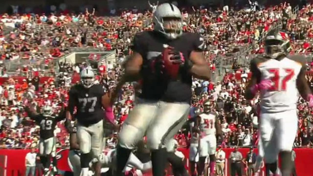 Can't-Miss Play: Donald Penn hauls in fourth career touchdown pass