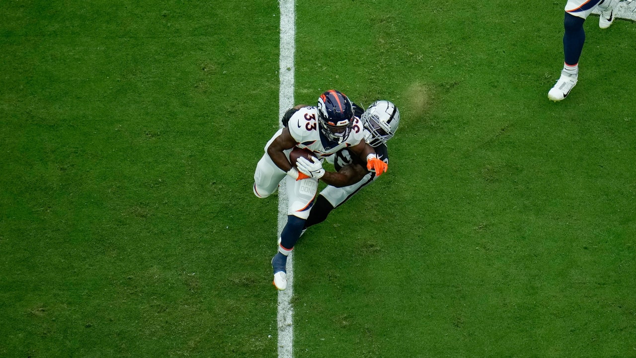 Perryman blows up Broncos' run play for 3-yard loss