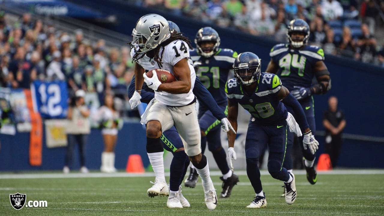 Gameday Photos: Preseason Week 4 at Seahawks