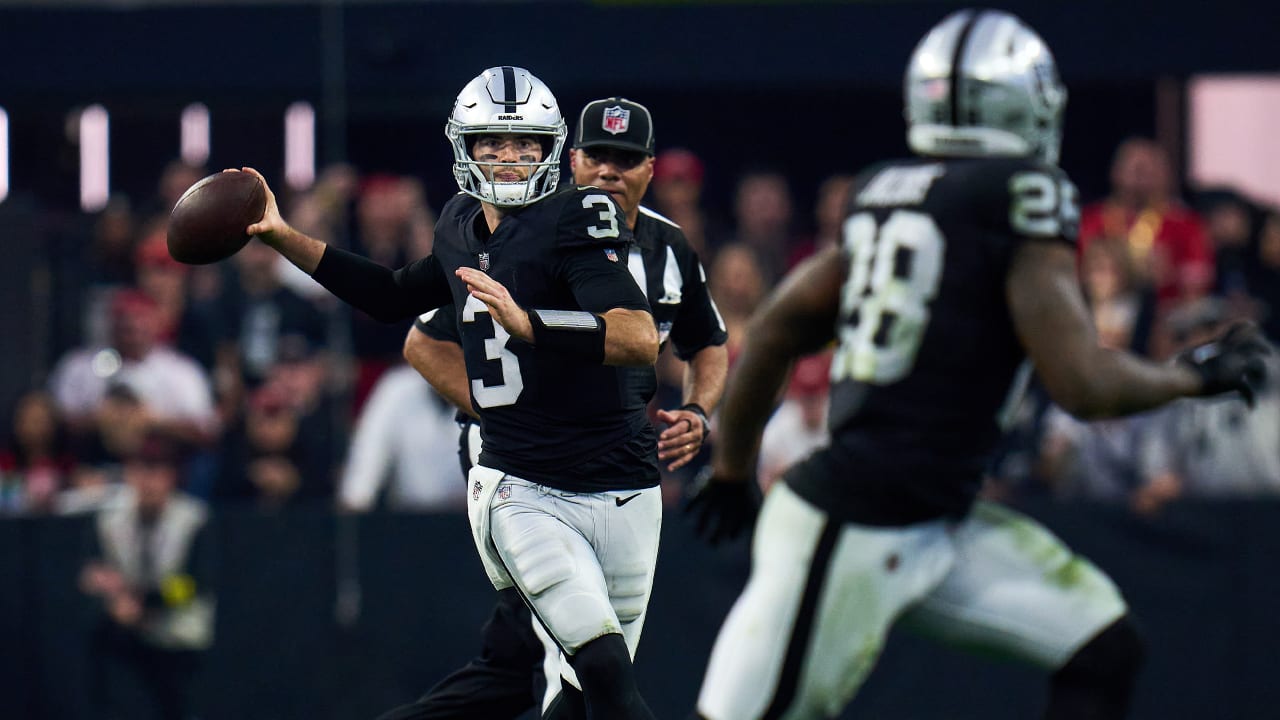 Jarrett Stidham nominated for Week 17 FedEx Air Player of the Week