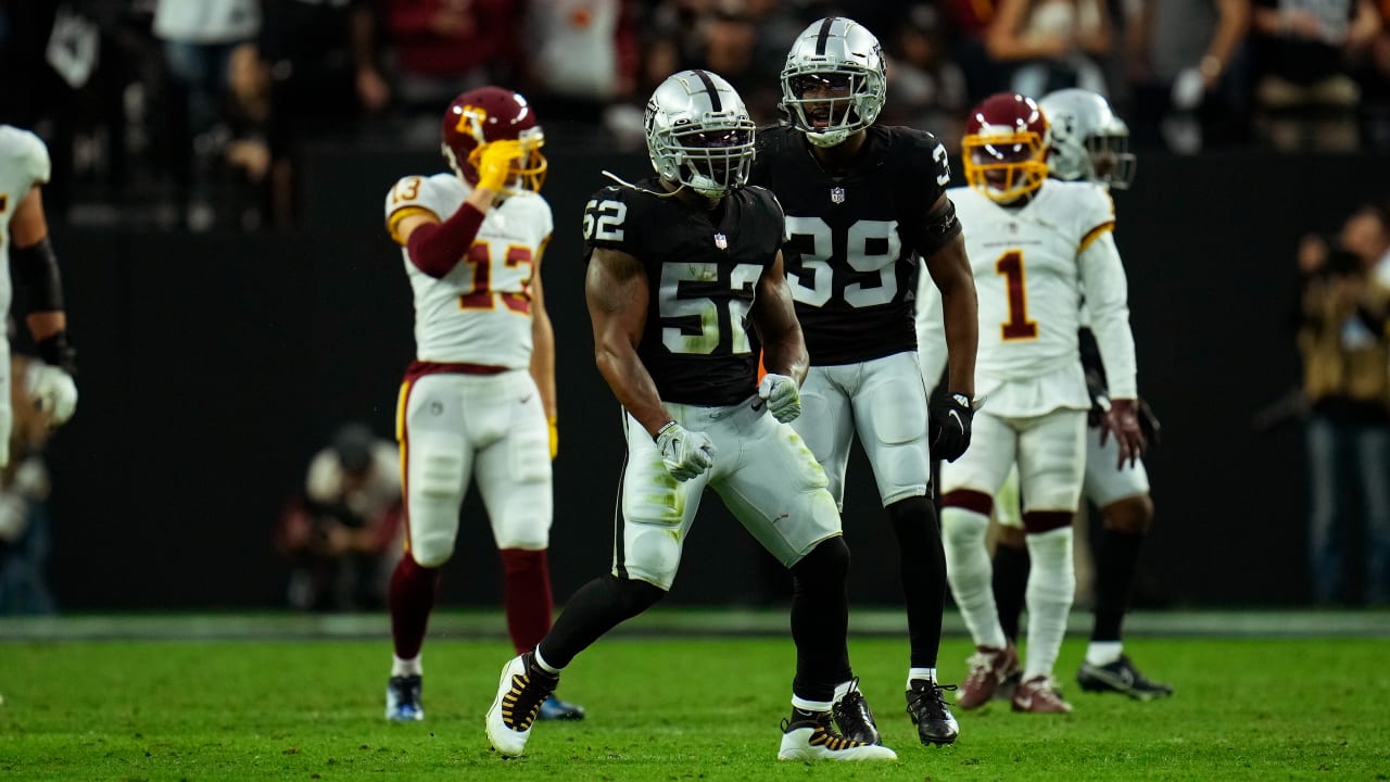 Perryman crashes into backfield for 6-yard TFL