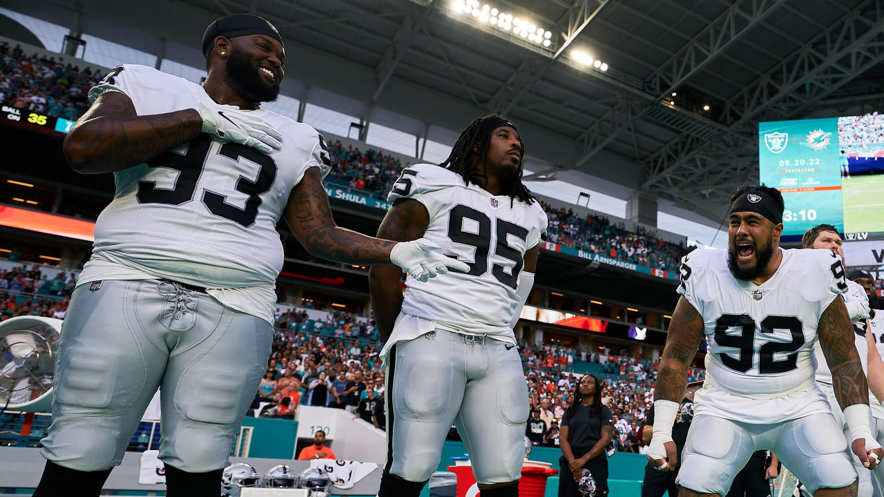 Neil Farrell Jr. mic'd up vs. Miami Dolphins: 'That's a fumble!'