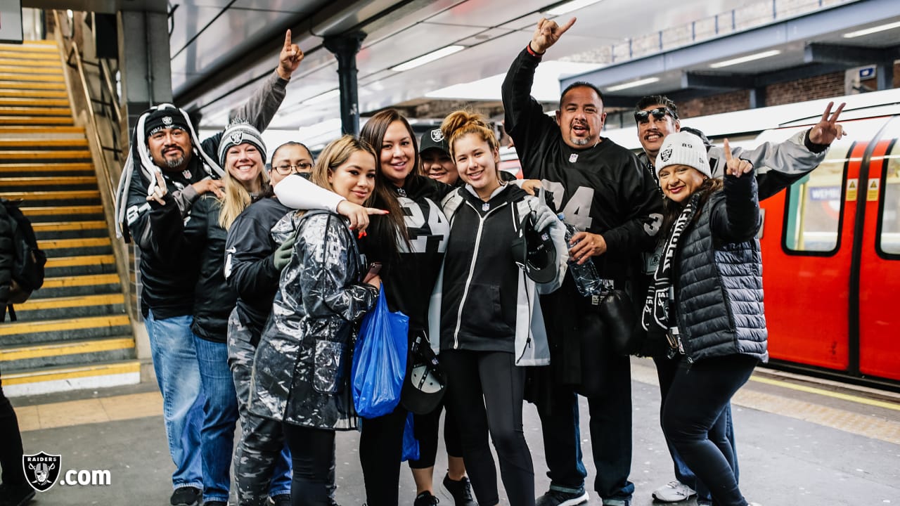 Sights of the Game: Week 6 Gameday Entertainment