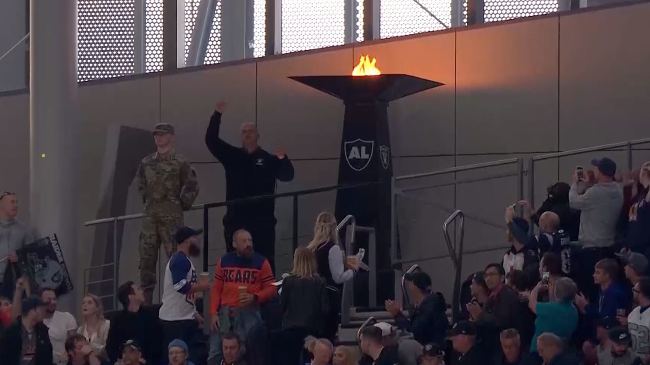 Steve Wisniewski lights Torch in memory of and tribute to Al Davis in ...