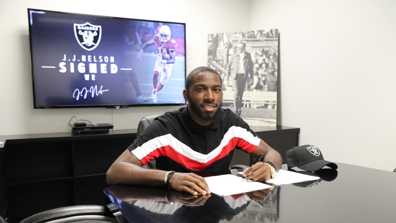 Raiders sign wide receiver J.J. Nelson