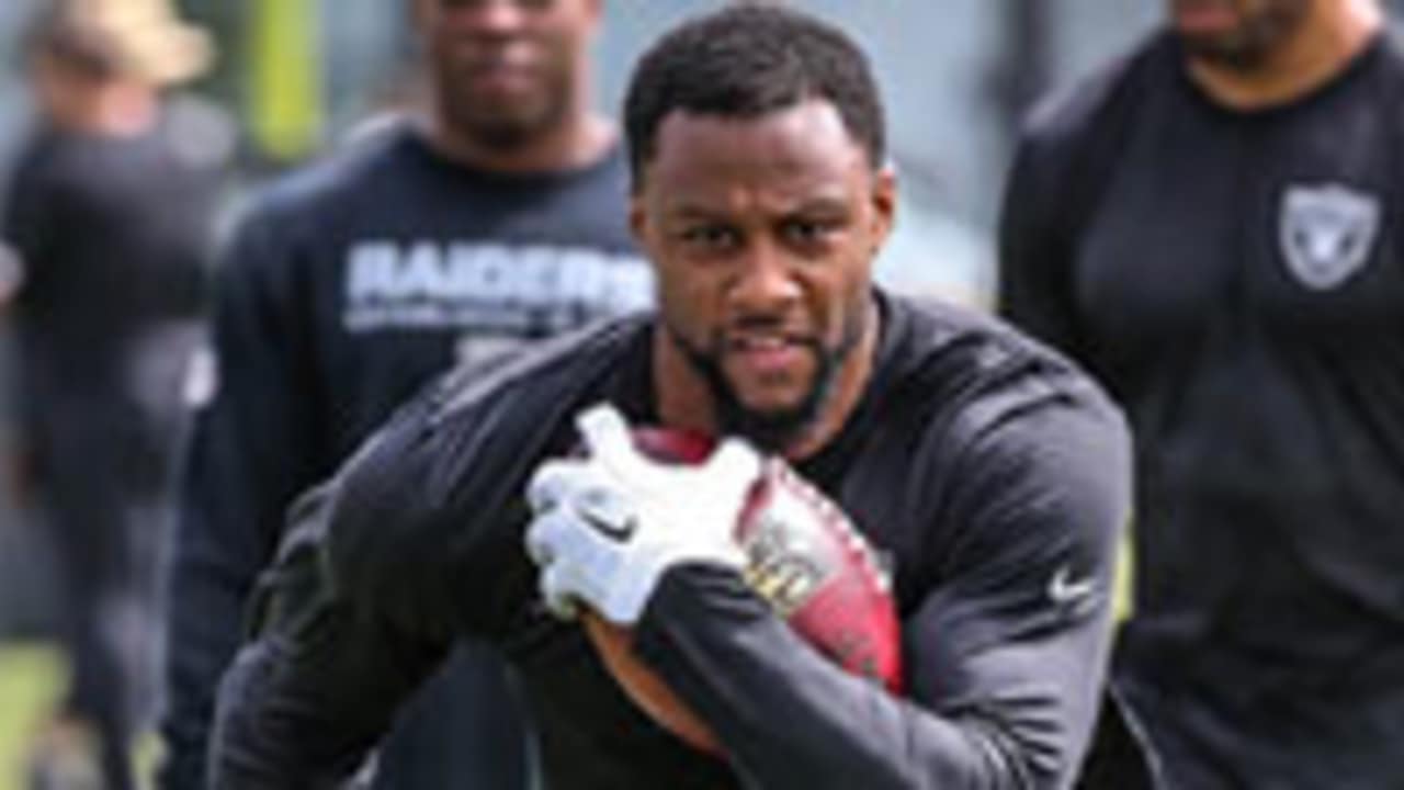 Special Teams Standout Taiwan Jones' Return a Welcome Sight