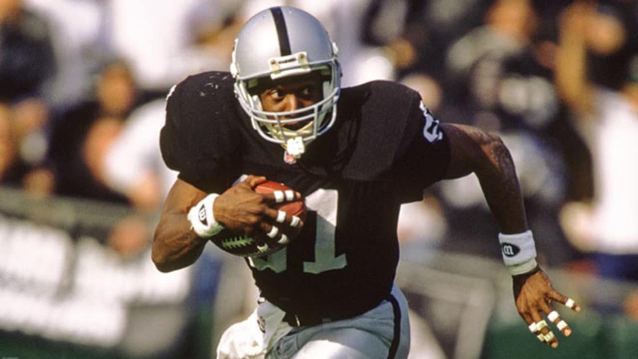 Sights And Sounds: Tim Brown Talks Hall of Fame At Radio Row