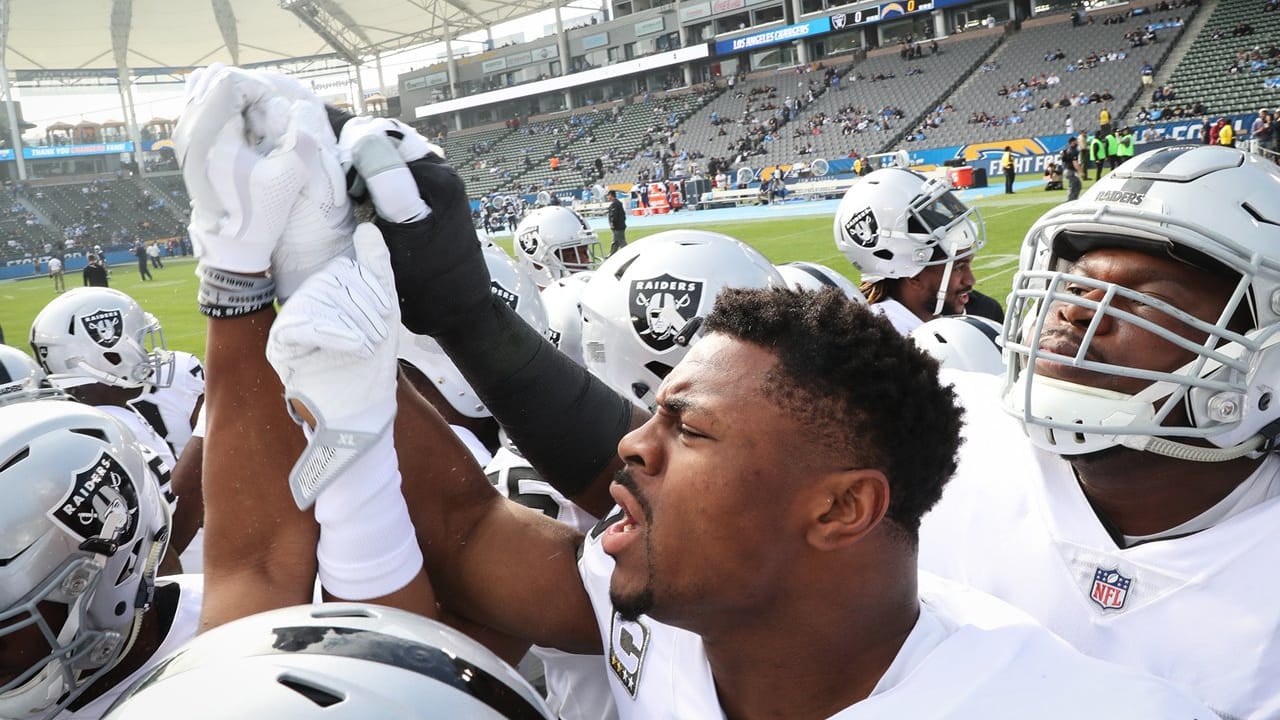 Pregame Sights: Week 17 at Chargers