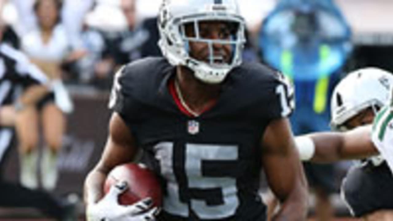 Fellow Raiders Weigh In On Michael Crabtree's Contract Extension