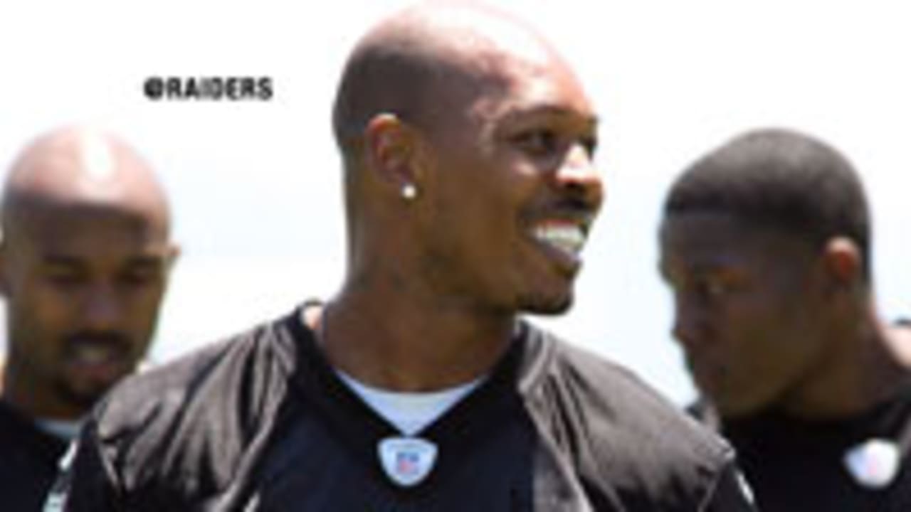 Fast Facts About Carlos Rogers