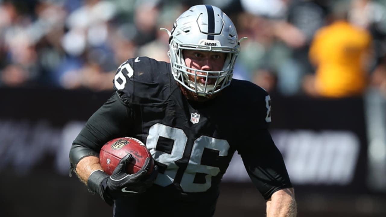 Raiders Tight End Lee Smith's Impact Is Bigger Than Just On The ...
