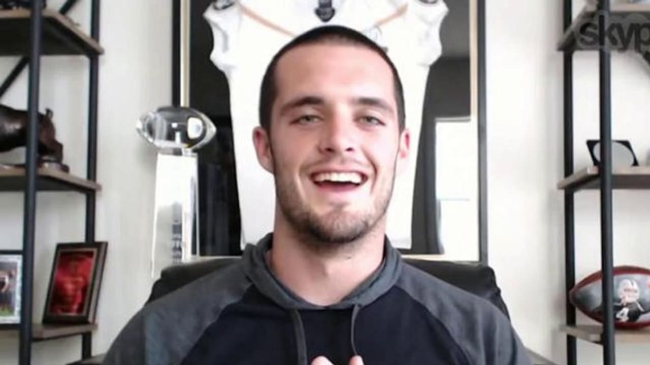 Derek Carr explains 2-point conversion and in-game flip decisions