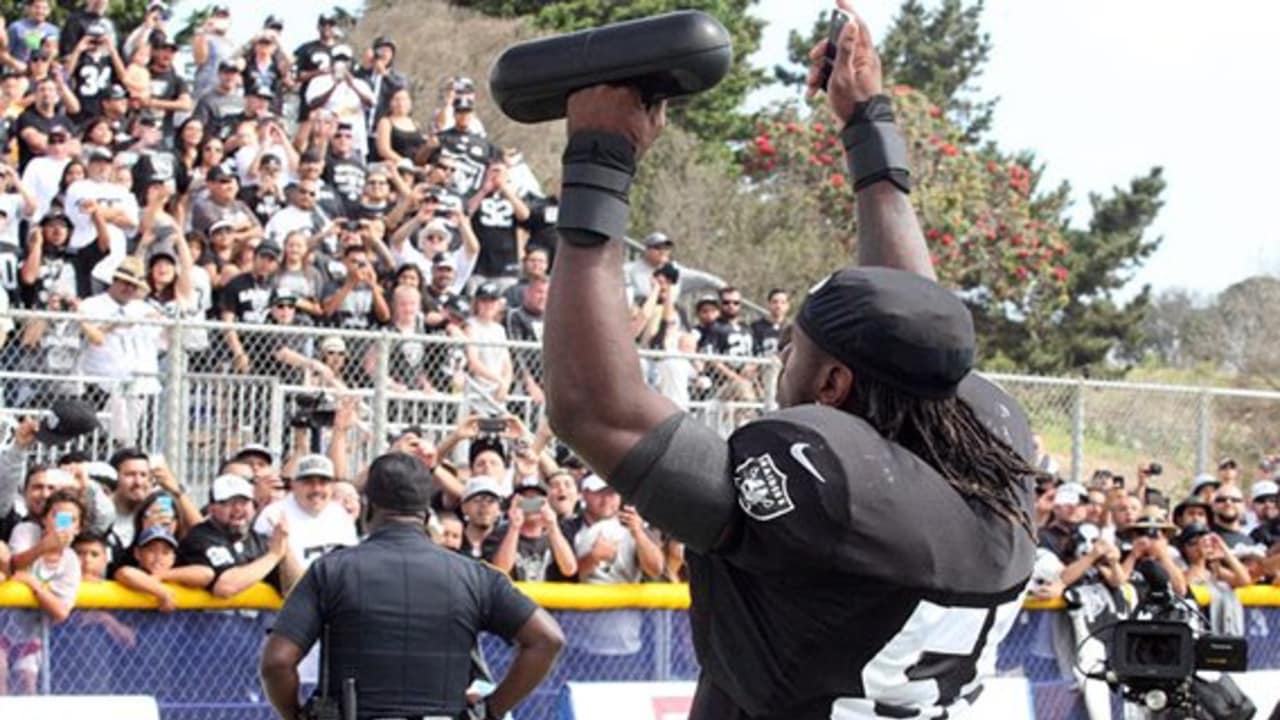 Sio Fires Up Raider Nation