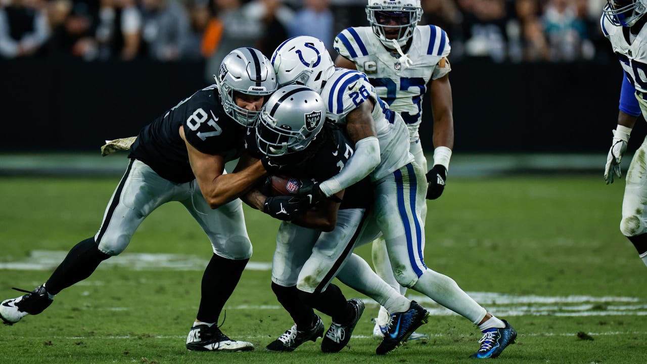 Adams fights for first down vs. Colts