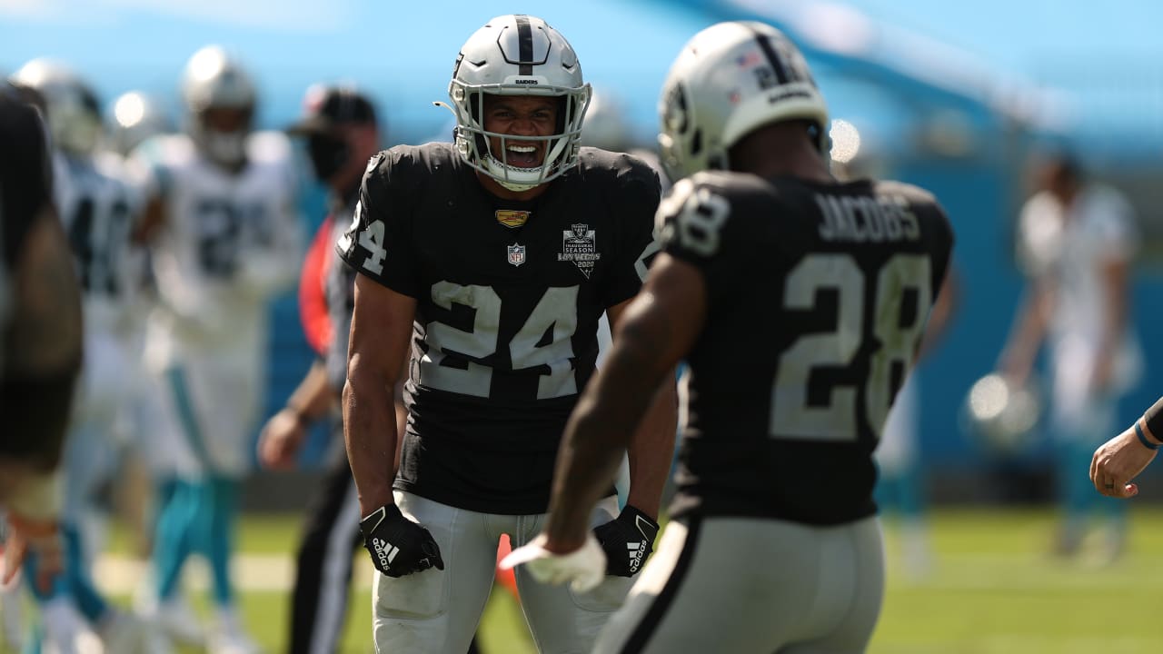 Raiders stonewall Panthers on fourth-and-inches to ice Week 1 win