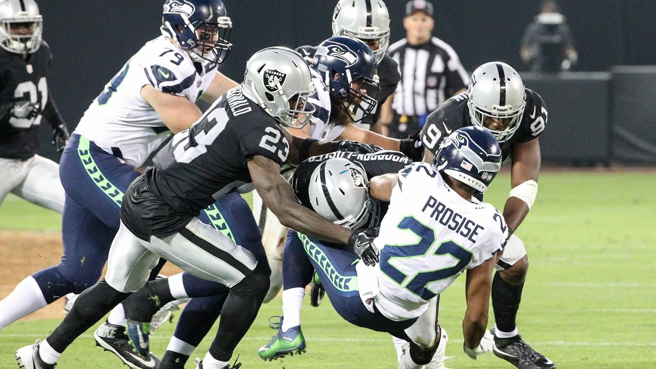 Preseason Game #4: Raiders vs Seahawks