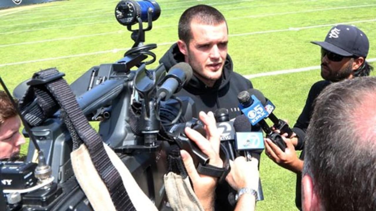 Carr Tackles Mini-Camp as a Veteran