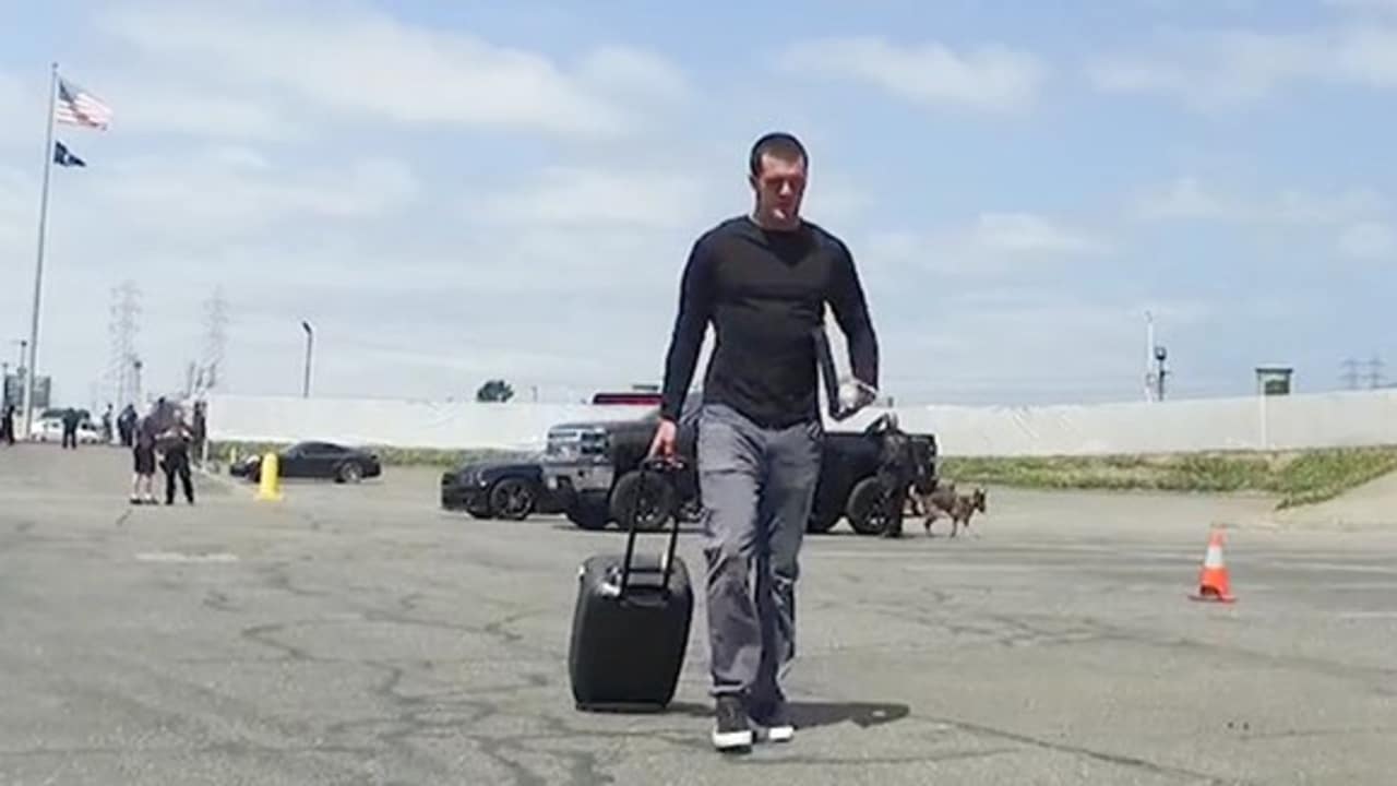 Raiders Arrive for Preseason Bout with Titans