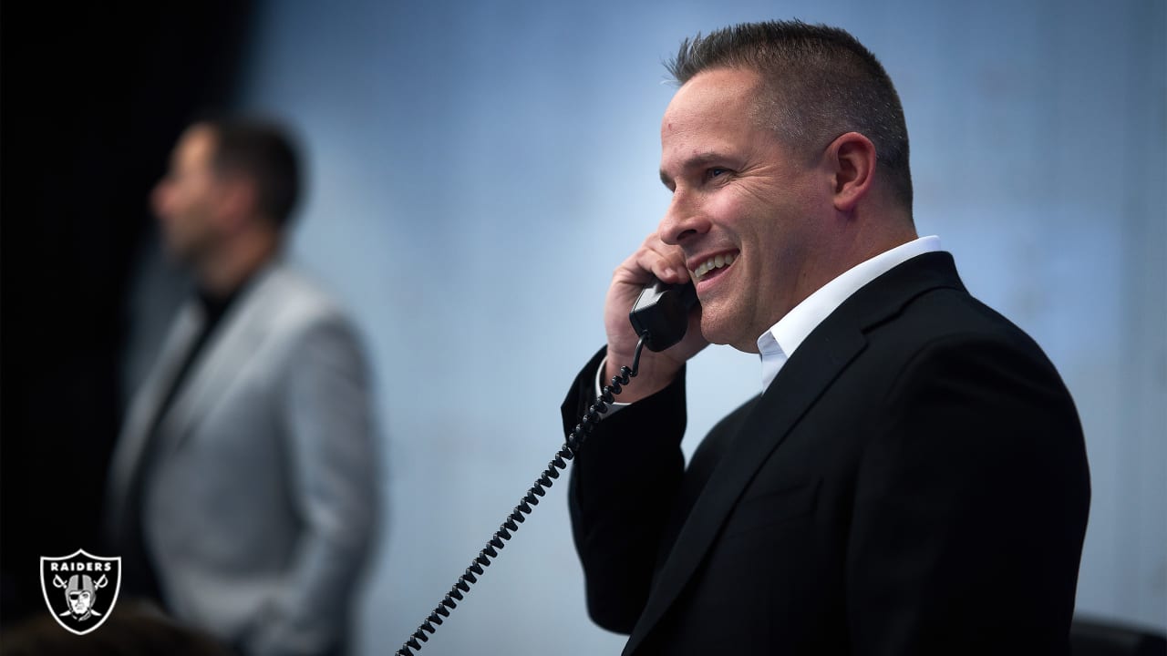 Photos: Inside the Raiders' 2023 NFL Draft war room