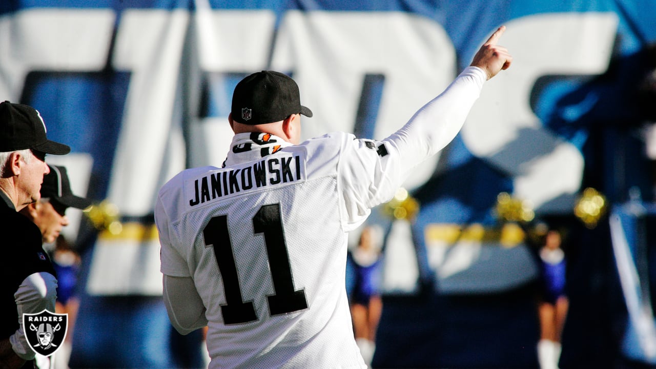 The Pick Is In: Sebastian Janikowski drafted No. 17 in 2000 NFL Draft