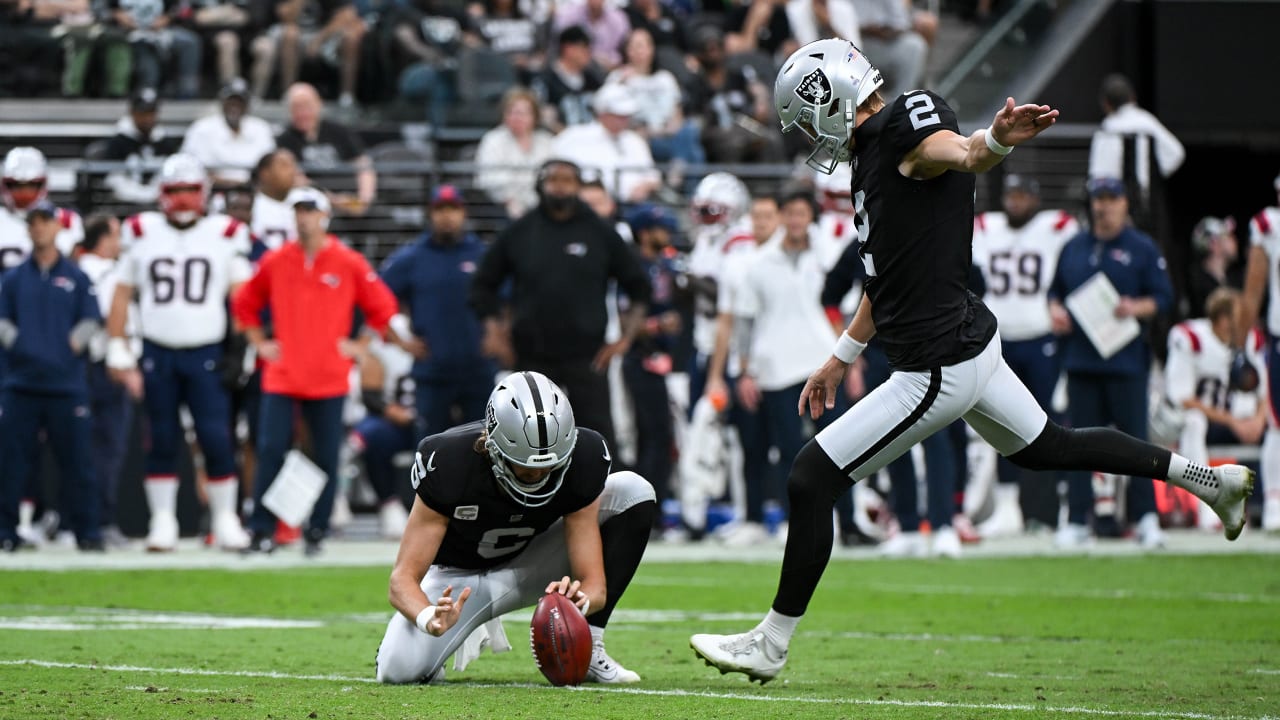 Raiders 2023 Week 6 Highlights vs. Patriots | Daniel Carlson makes 25-yard field goal