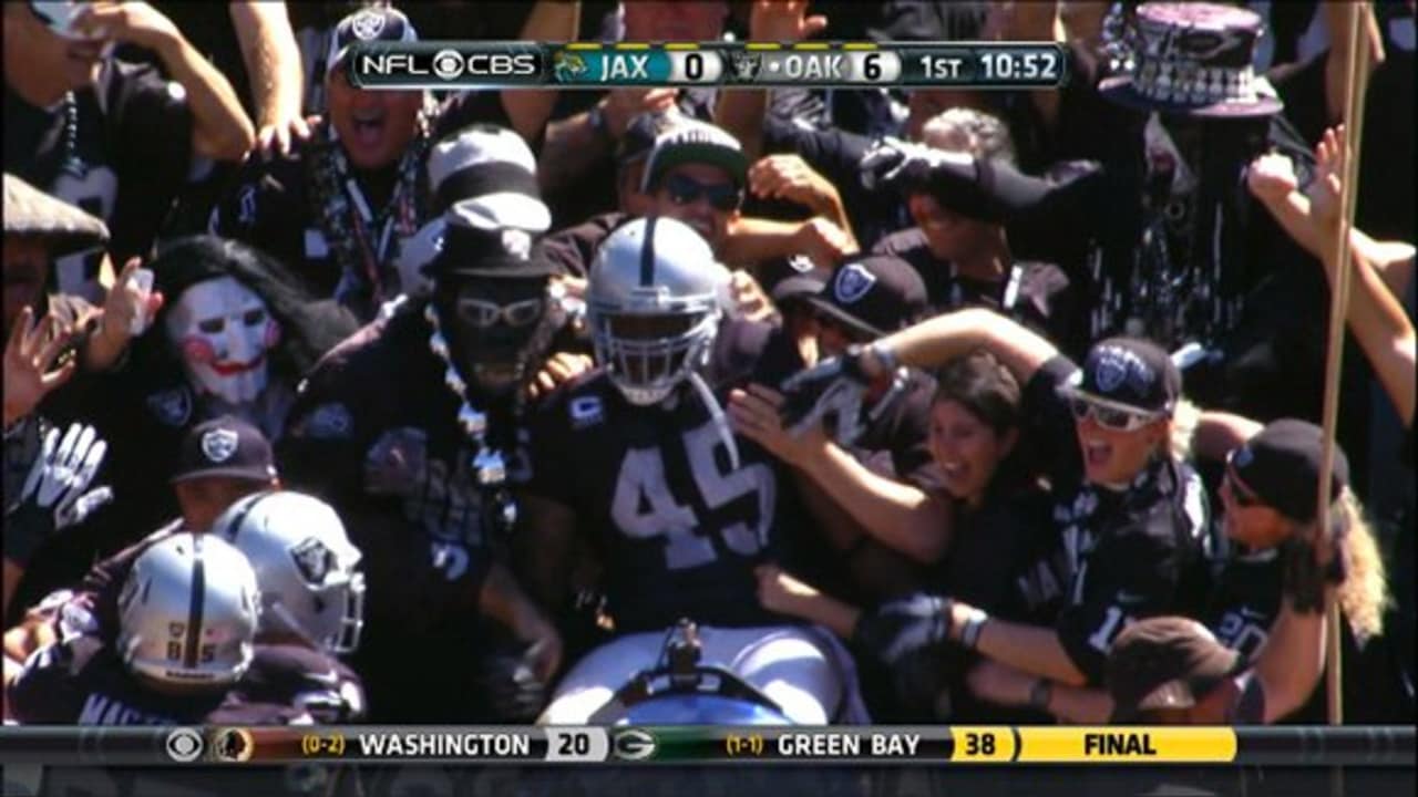 Oakland Raiders fullback Marcel Reece 11-yard TD