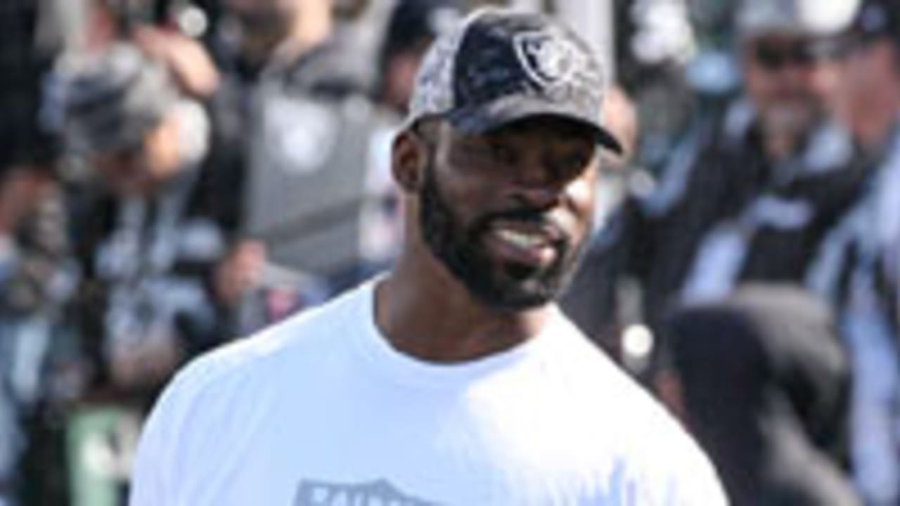 Justin Tuck Talks Award Nomination, Growth Of Raiders Defense