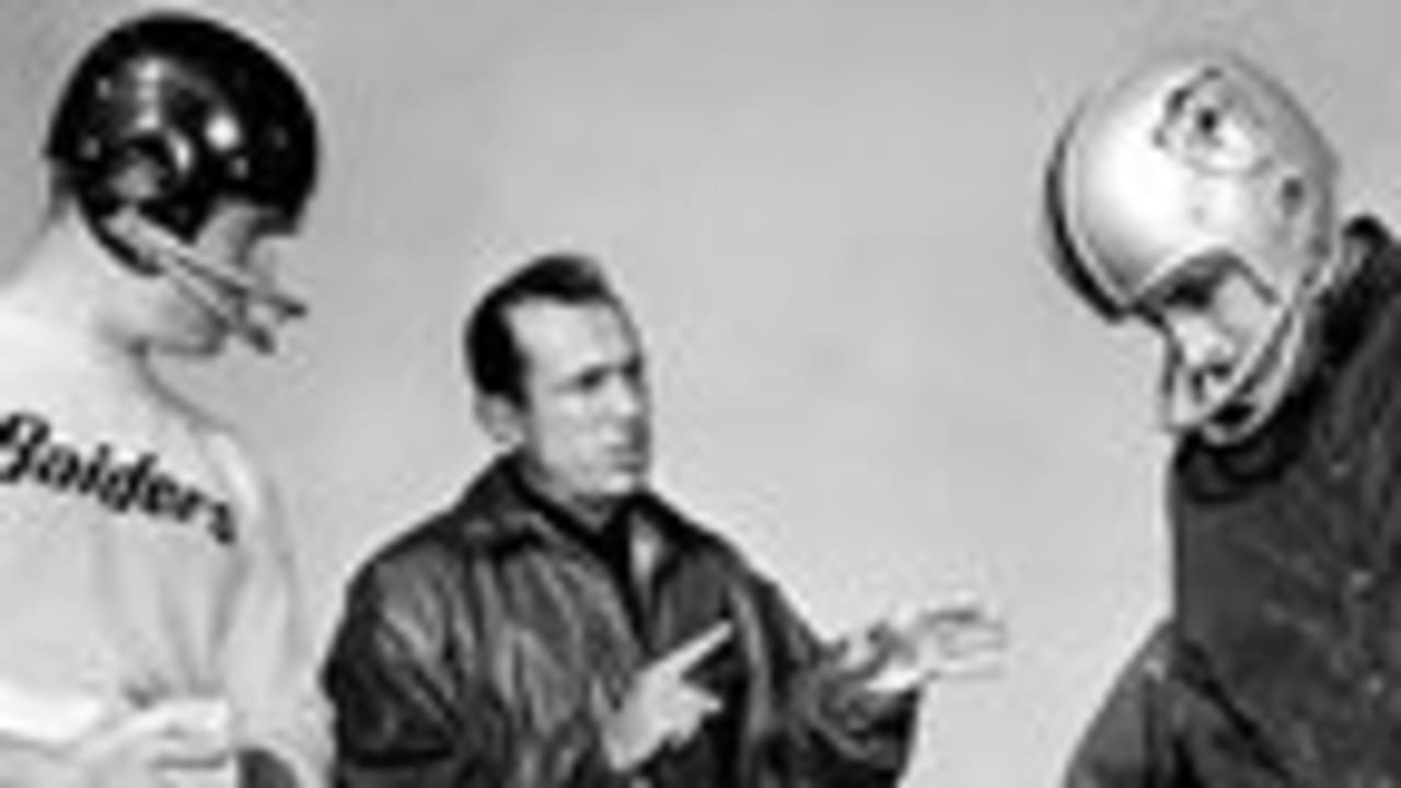 Davis Sought to Build Raiders Using Best Qualities of Dodgers, Yankees