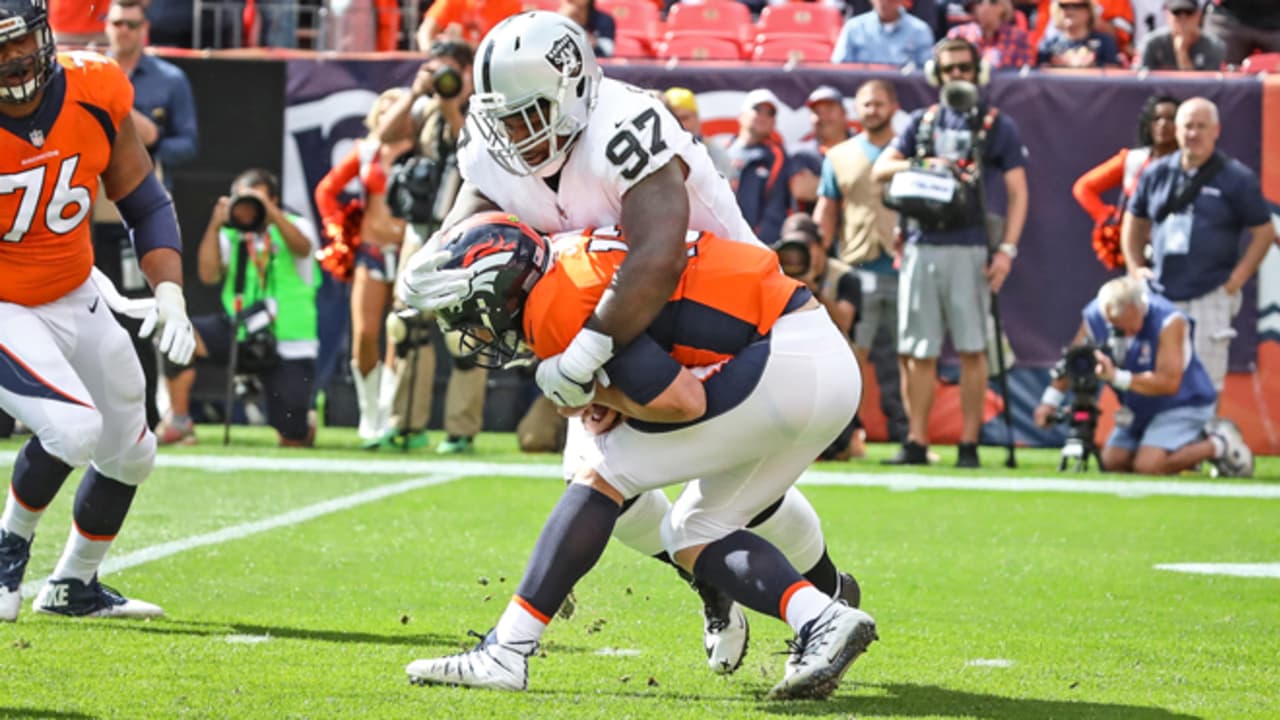 With Three Early Sacks, Mario Edwards Jr. Enjoying Dynamic Start To 2017