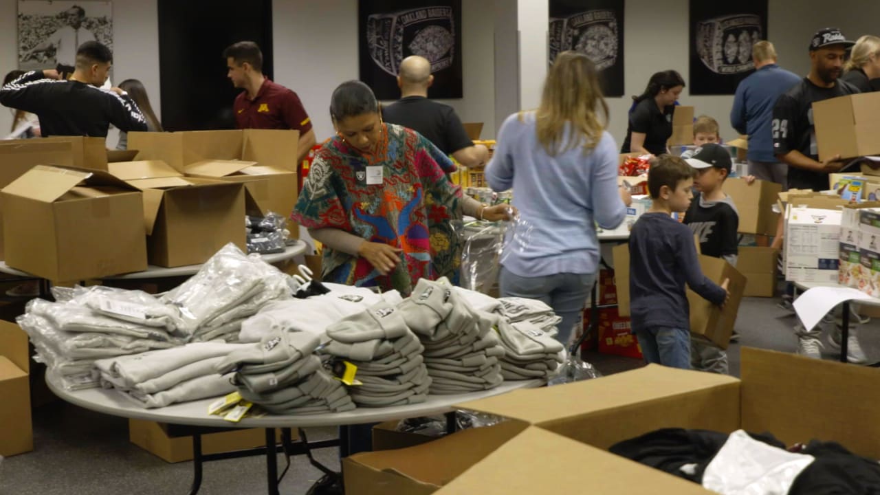 Raiders donate to Kincade Fire relief efforts