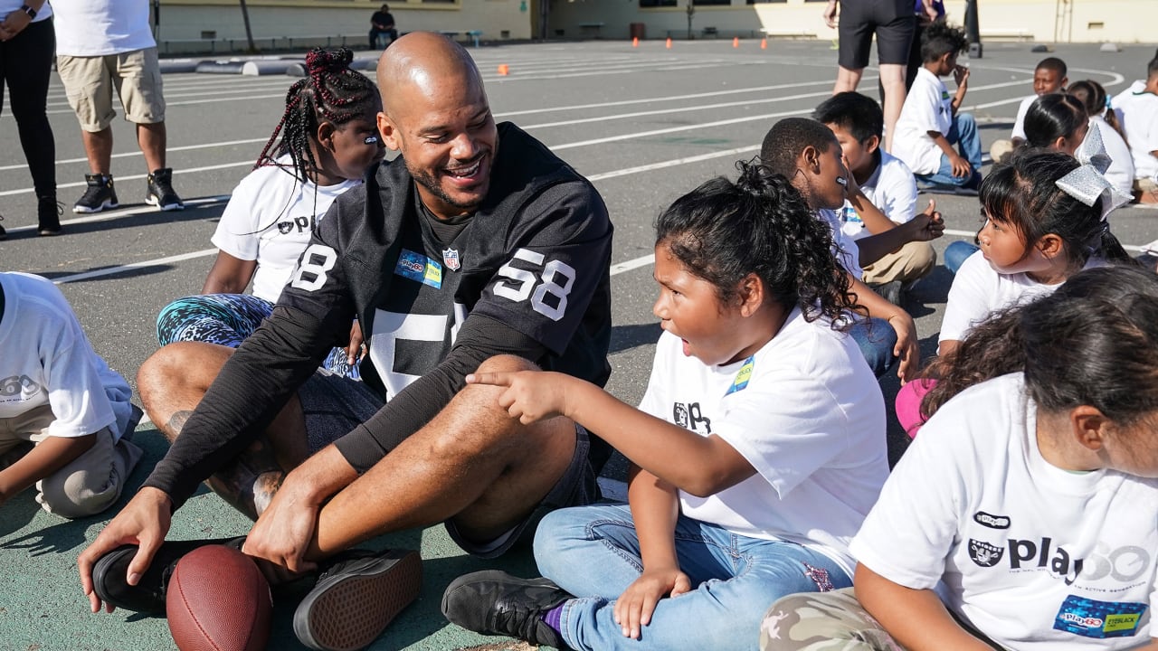 Play 60: Raiders host "Stretch & Move" program
