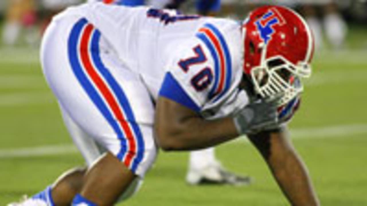 Twitter Reaction to Selection of DT Justin Ellis