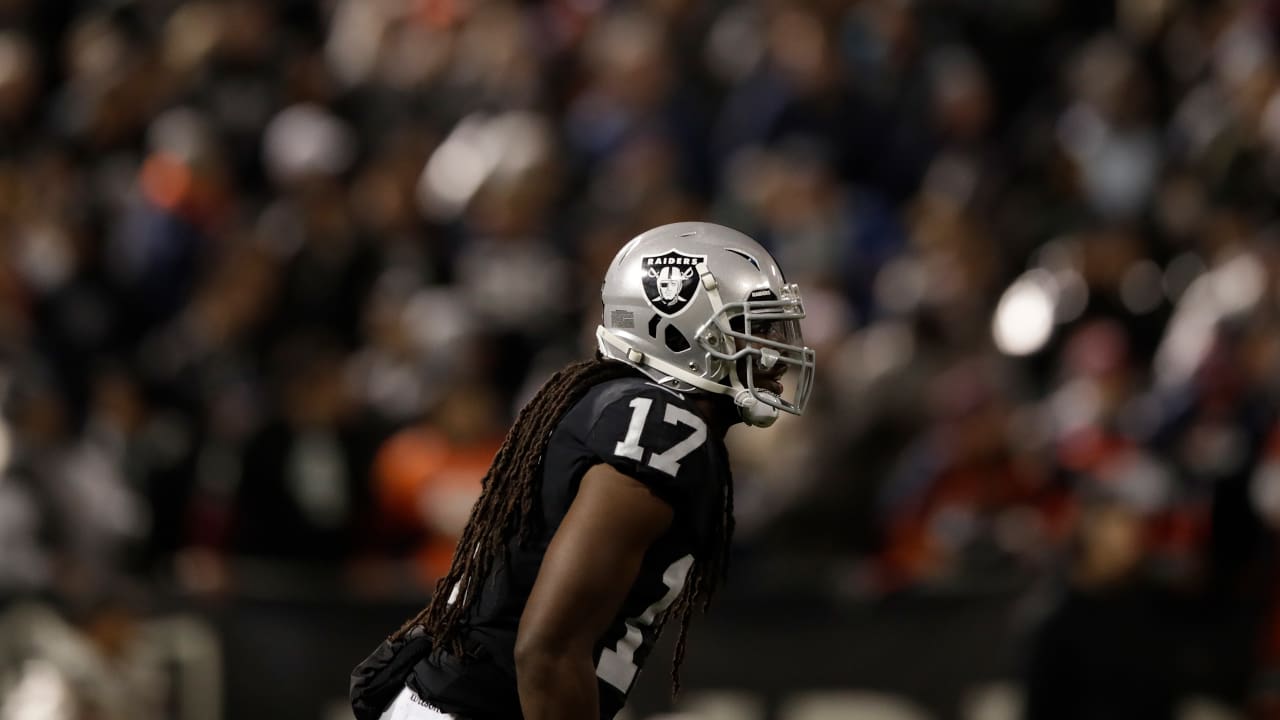 Dwayne Harris named Week 16 AFC Special Teams Player of the Week