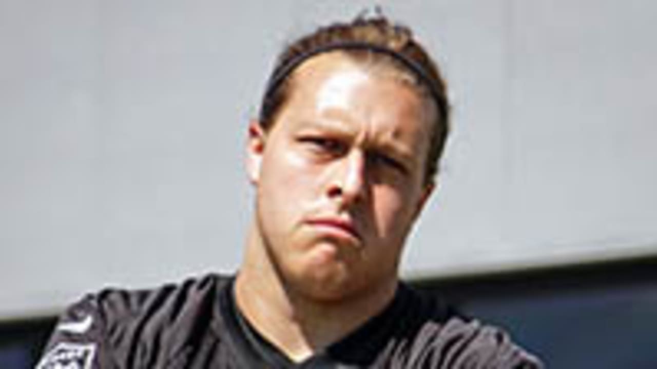 Raiders DE/LB James Cowser Shows Off Mandarin Skills, Enjoys ...