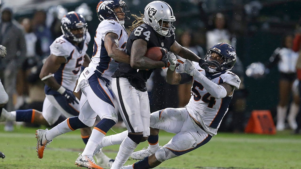 Can't-Miss Play: Patterson Enters Beast Mode to Seal the Win Over Denver