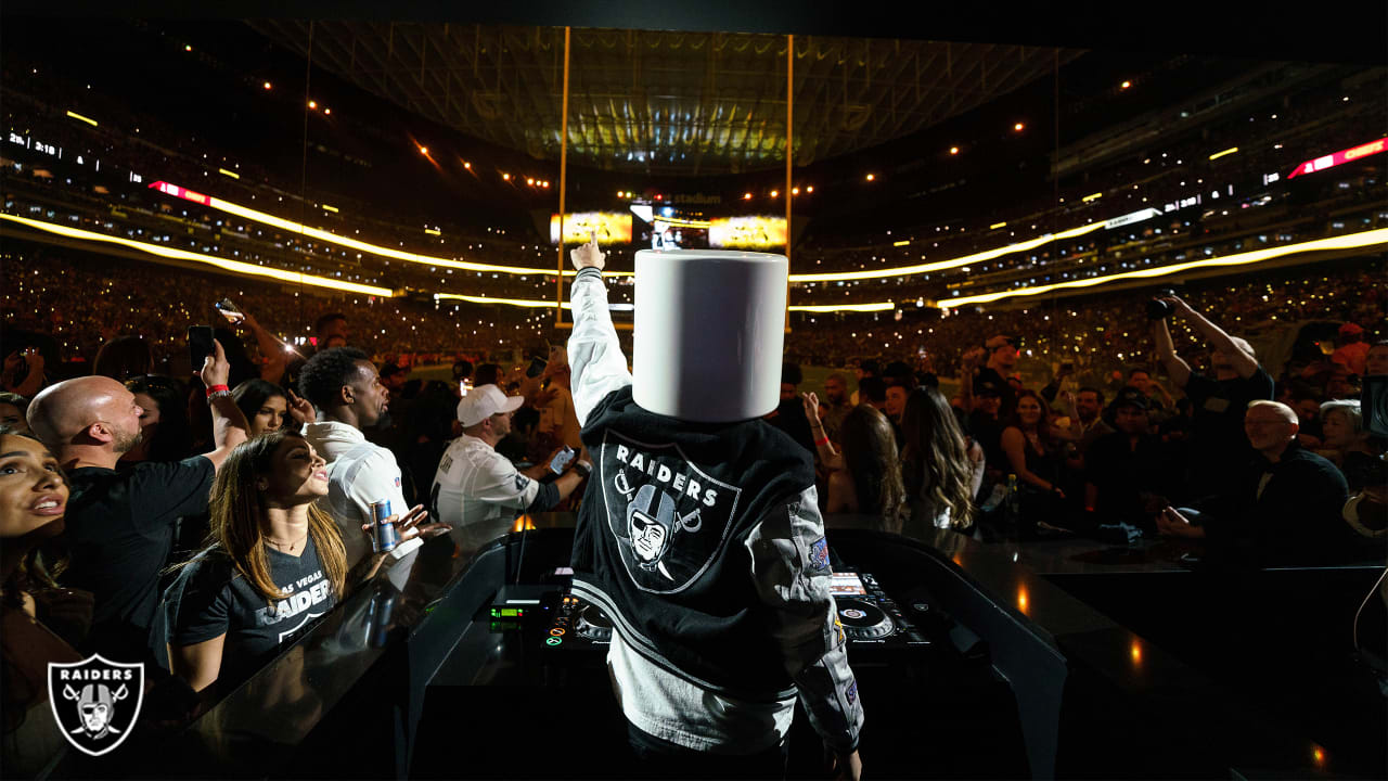 Top Shots: The best gameday entertainment photos from 2021