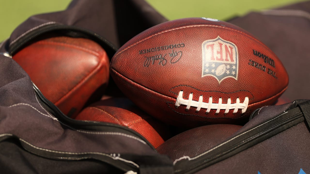 Raiders sign TE Daniel Helm to active roster, OL Hroniss Grasu to ...