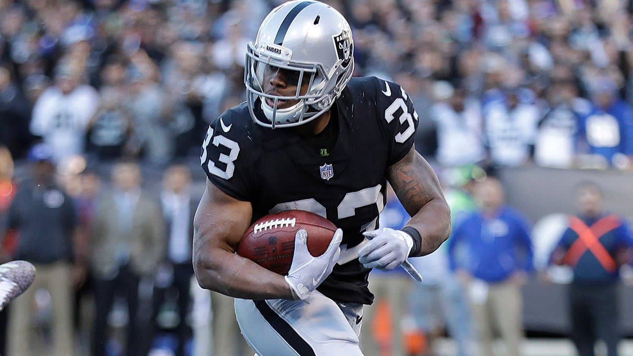 DeAndré Washington Breaks Through To Score 9-Yard TD