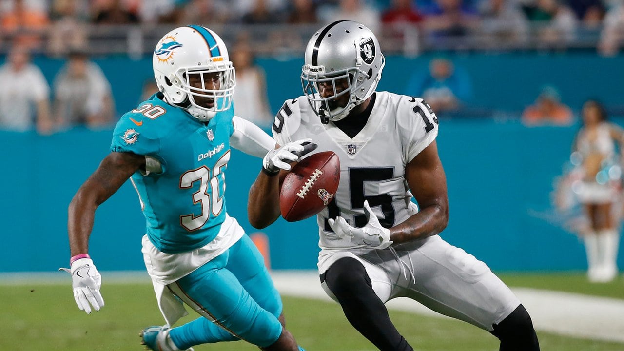 Gameday Photos: Week 9 at Dolphins