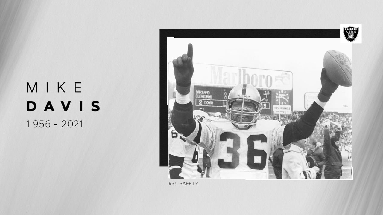 Raiders mourn the passing of Mike Davis