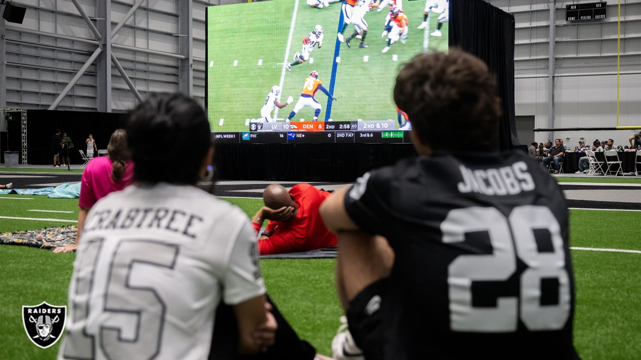 Photos: Raiders host a Week 1 vs. Broncos watch party