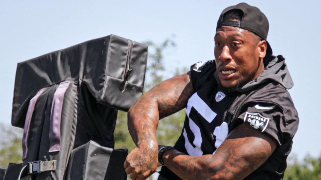 Raiders Defensive Line At Work