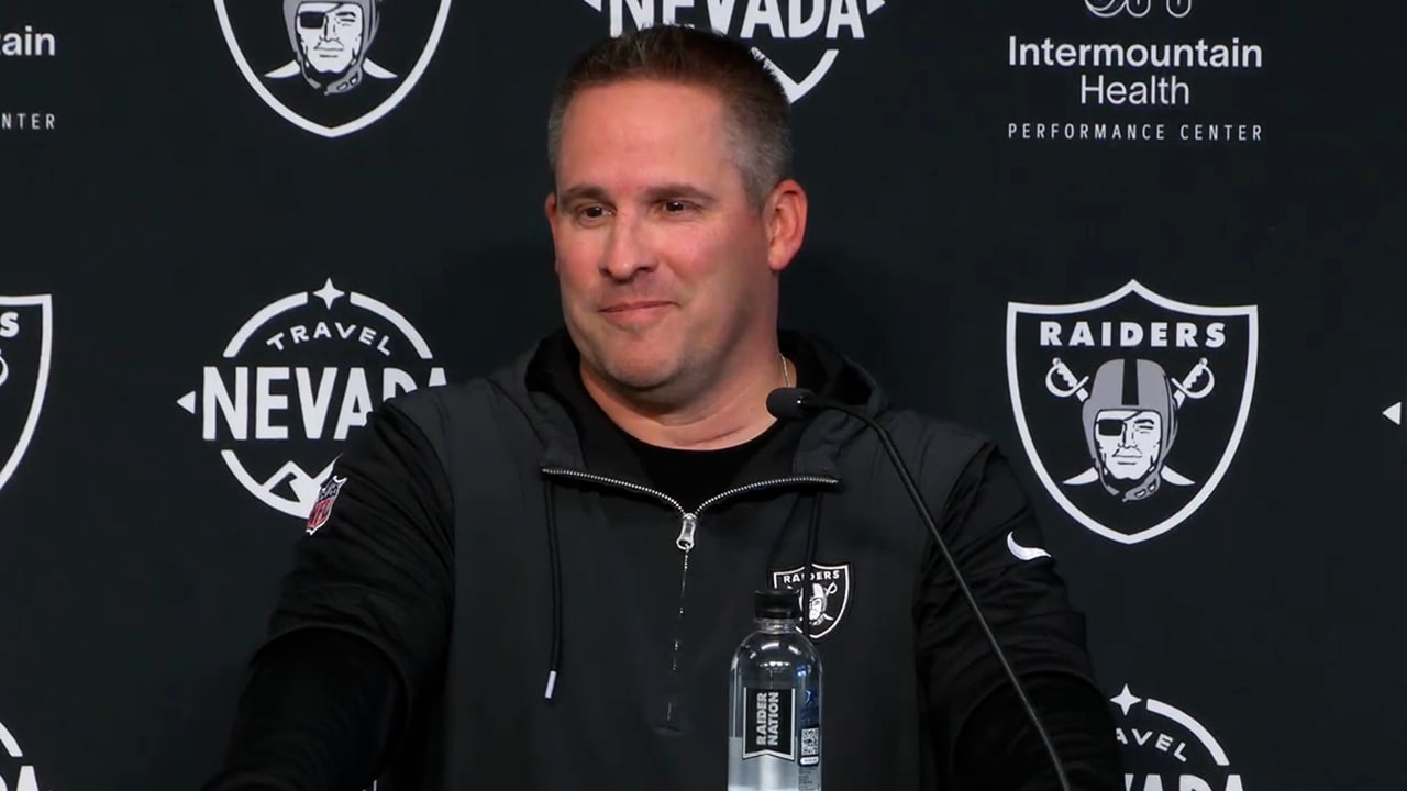 Coach McDaniels recaps Week 6 win over Patriots, talks Maxx Crosby ...